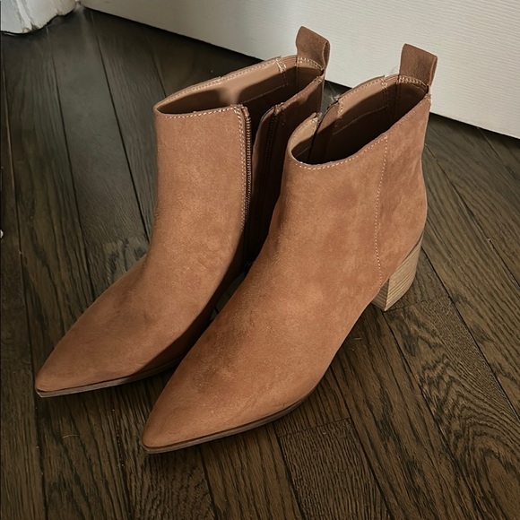 Universal Thread | Shoes | Universal Thread Kennedy Cognac Boots 85 ...